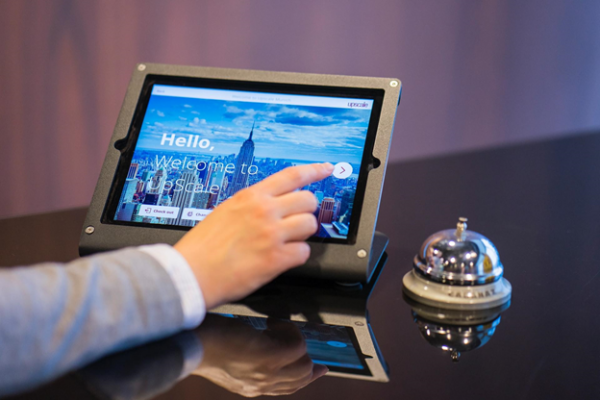 How Self-Service Technology Is Used In The Hotel Industry - Jarvee